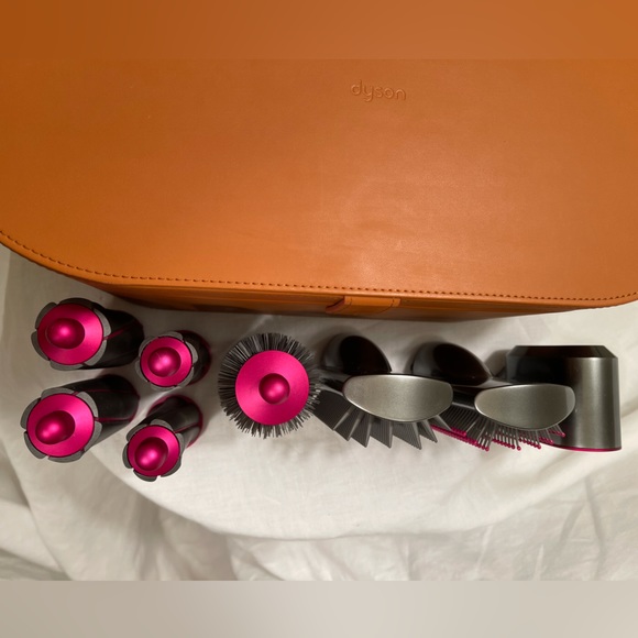 Dyson | Hair | Dyson Airwrap Complete Stylerfor Multiple Hair Types And ...